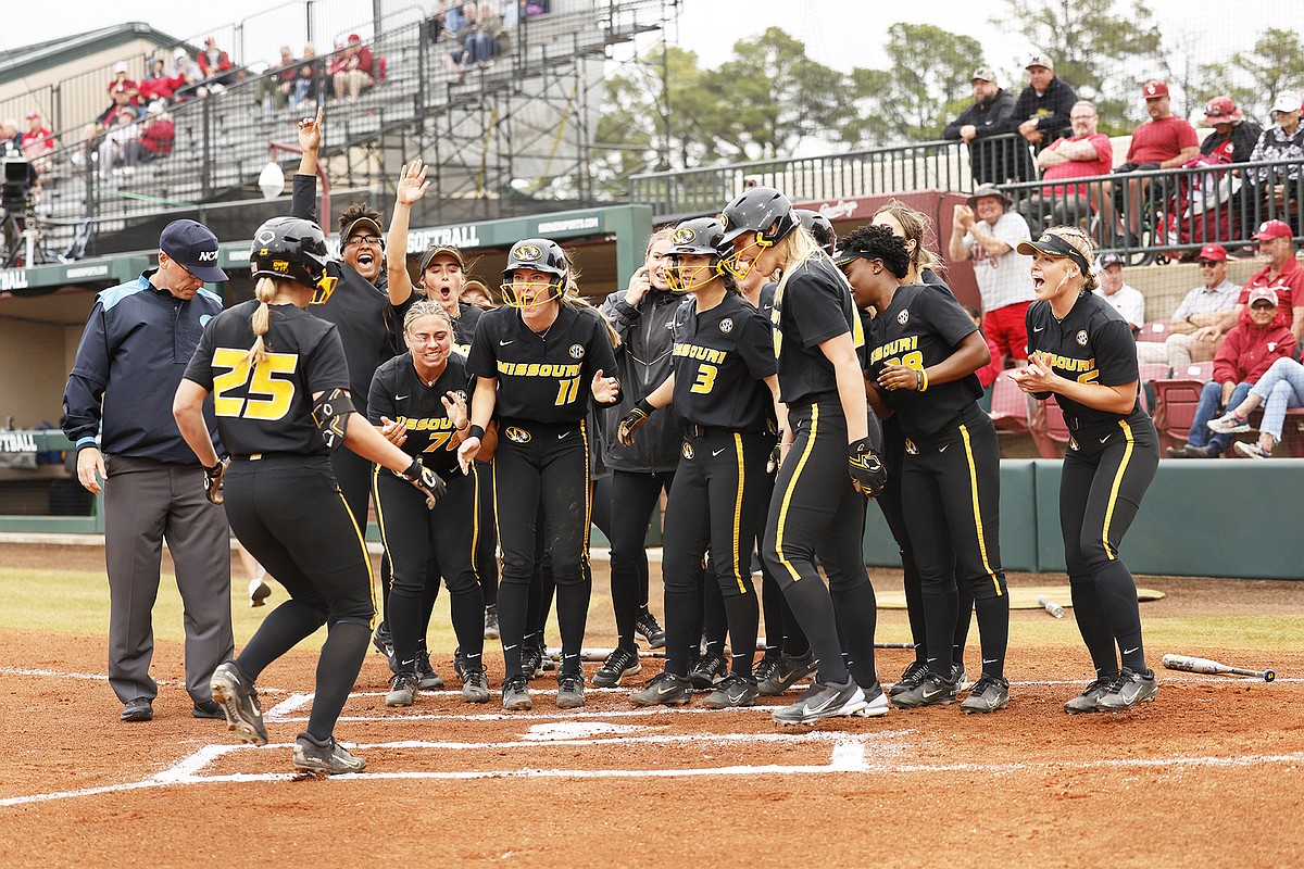 Missouri softball opens regional with win vs. California | Jefferson ...
