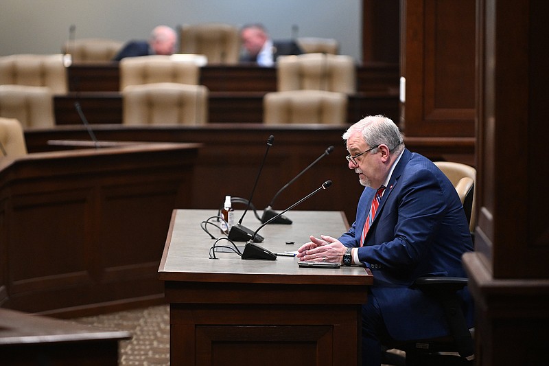 Sanders names Department of Commerce chief of staff as secretary of ...