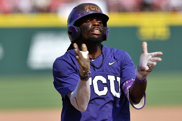 Fayetteville Regional Report: Richardson named MVP | Whole Hog Sports