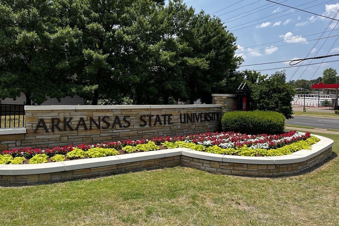 Program gets Arkansas State University students on track for early ...