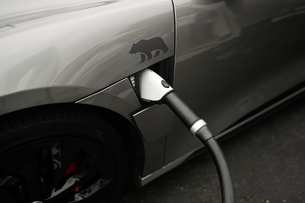 With GM and Ford embracing Tesla's EV charging technology, here's what ... With GM and Ford embracing Tesla's EV charging technology, here's what ...