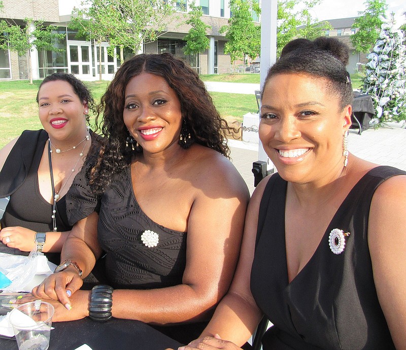 PEARLY PARTY: North Little Rock Junior League celebrates milestone with ...