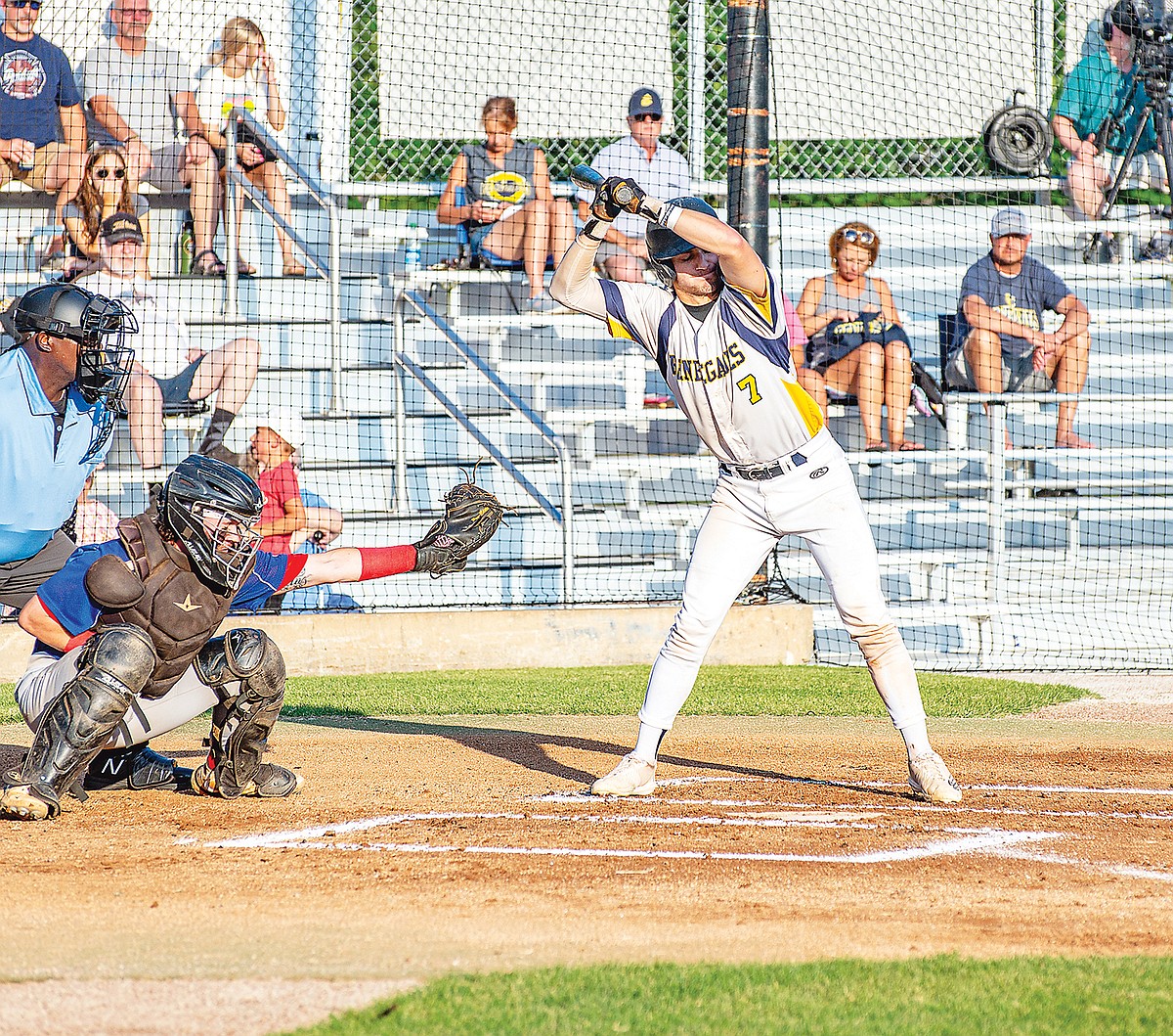 Four-run eighth leads Renegades past Griffons | Jefferson City News Tribune