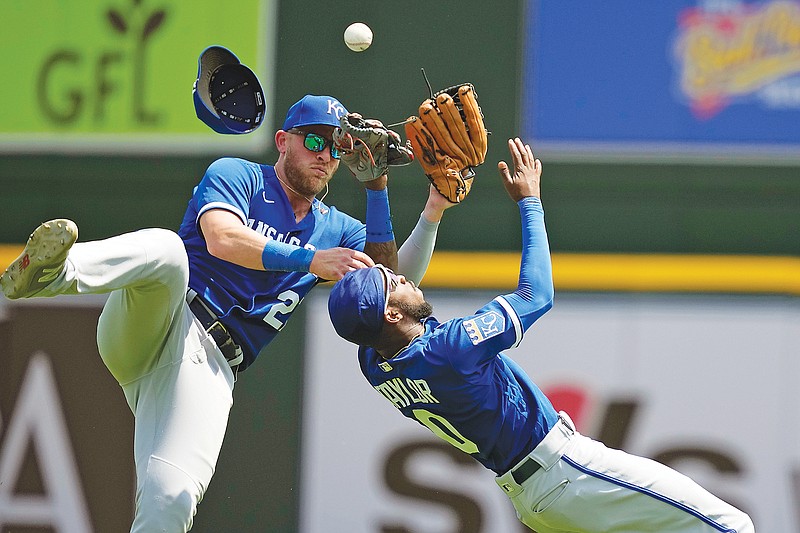 Short homers, Báez gets 1,000th hit as Tigers top Royals | Fulton Sun