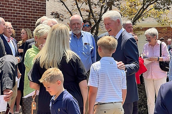 At service in Gillett, former President Clinton remembers 7-term U.S ...