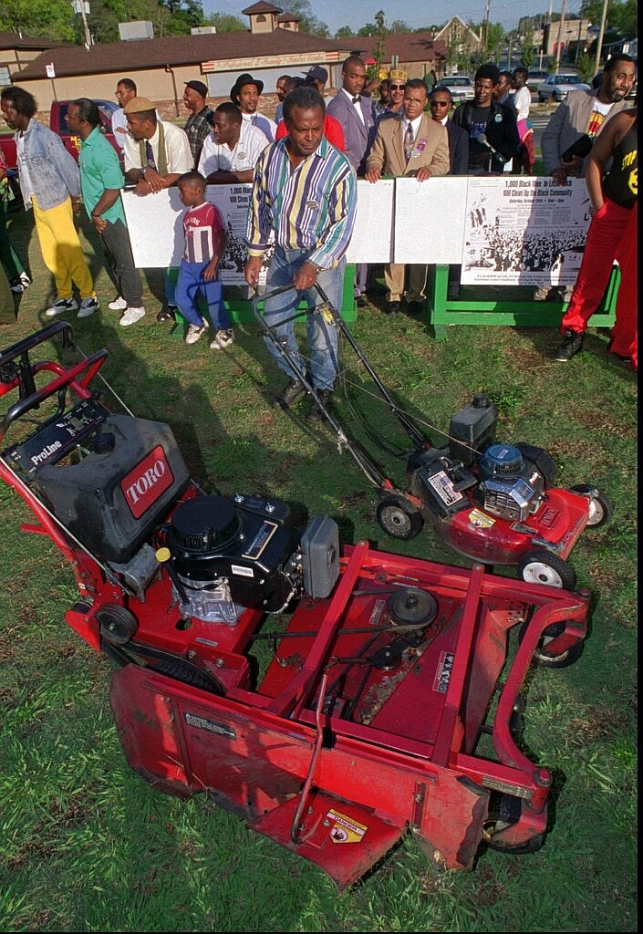 Robert 'Say' McIntosh, Little Rock activist and 'sweet potato pie king ...