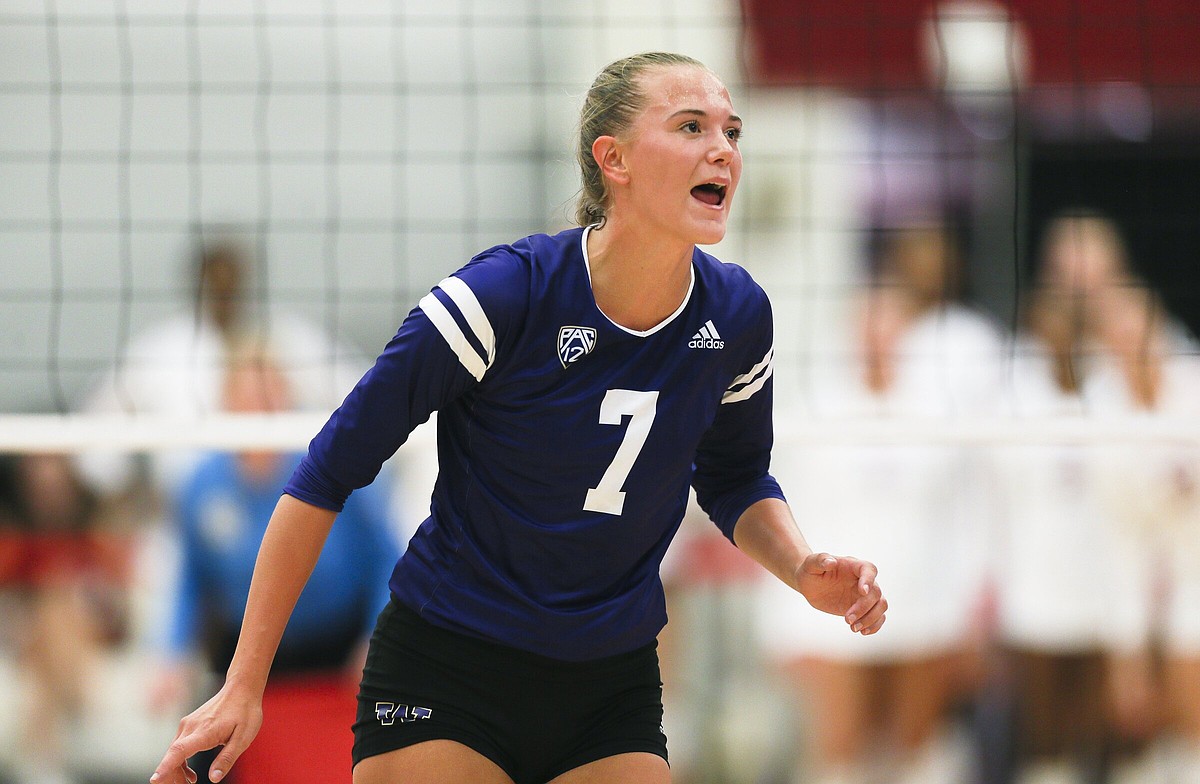 VOLLEYBALL: Former Fayetteville, University of Washington standout ...