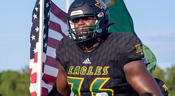 Warren gives Tennessee a huge (literally) 19th commitment | Chattanooga ...