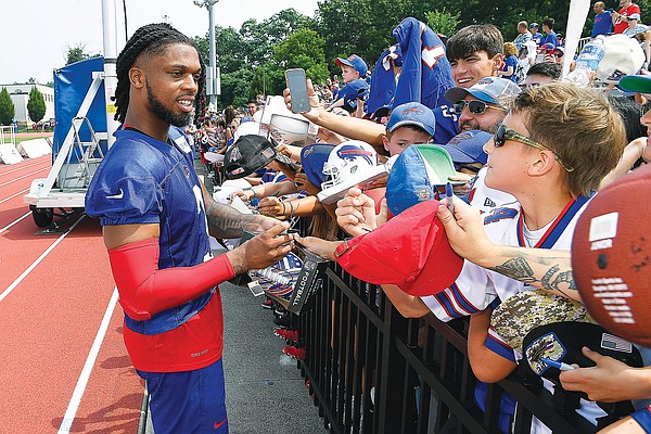 Hamlin puts aside fear practices in pads for first time since cardiac ...