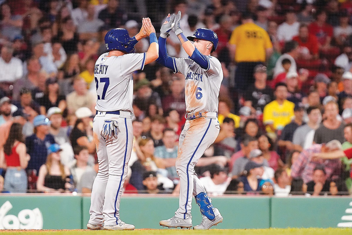Royals hit three homers, beat Red Sox 9-3 | Fulton Sun