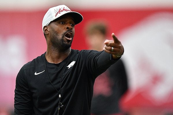 Hogs in running for coveted 4-star LB | Whole Hog Sports