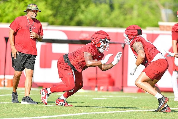 Position analysis: With talent on edges, Adams meets challenge | Whole ...