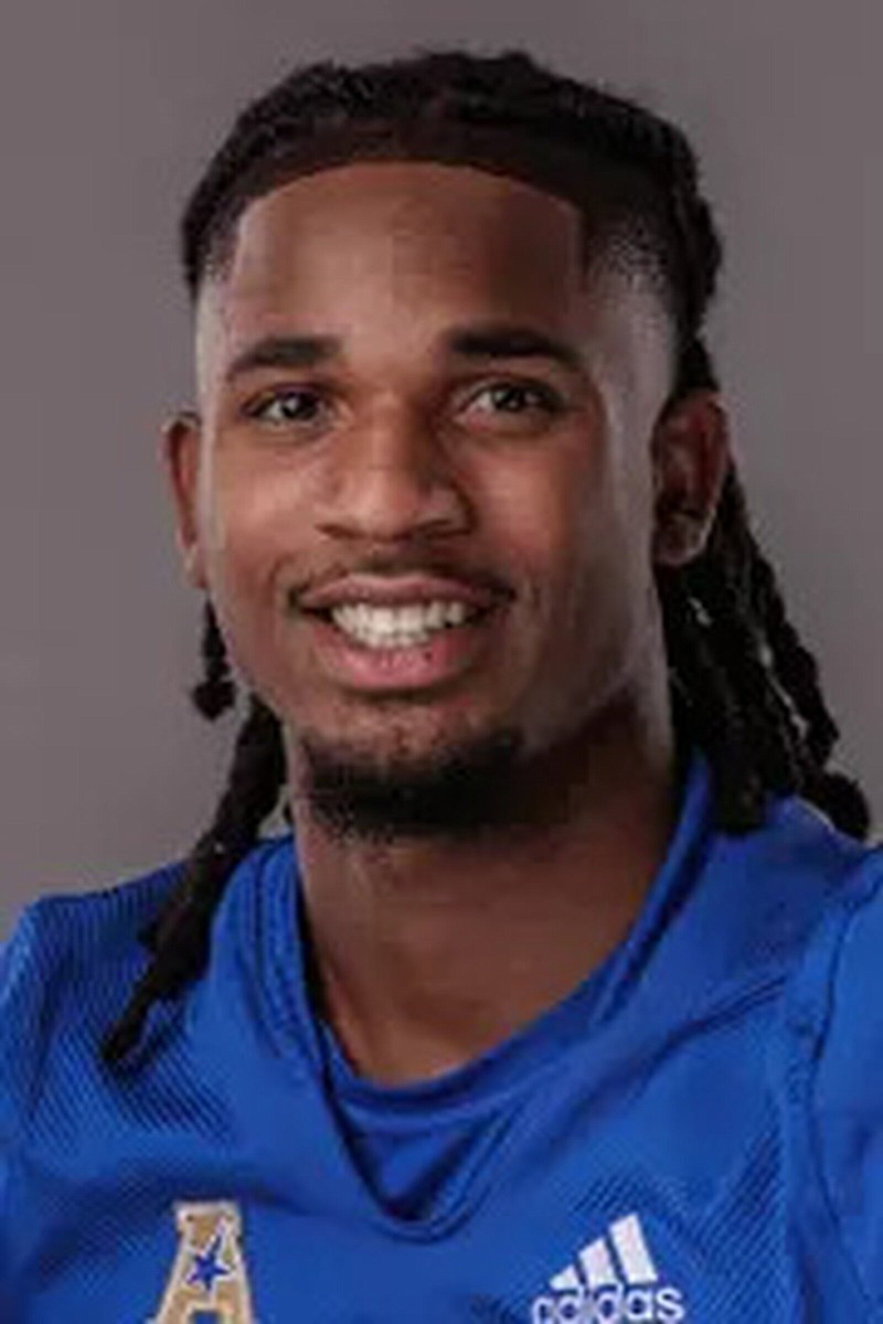 Freshman QB paces Hurricane | Northwest Arkansas Democrat-Gazette