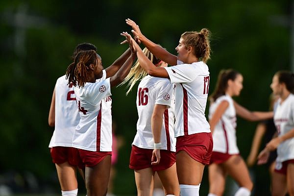 Arkansas soccer coasts after quick start against Milwaukee | Whole Hog ...