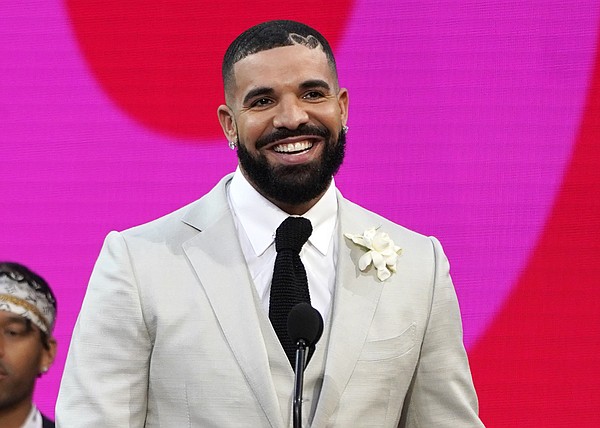 Drake announces highly anticipated 'For All the Dogs' album will arrive ...