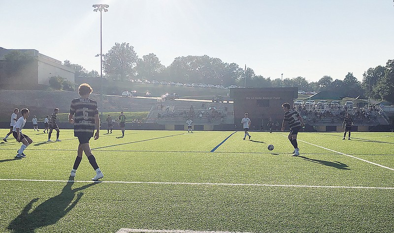 Helias boys soccer falls 3-0 to Father Tolton | Jefferson City News Tribune
