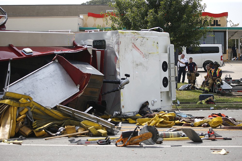 Overturned Fire Truck Wreck | The Arkansas Democrat-Gazette - Arkansas ...