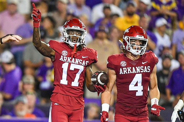 Razorbacks' effort at LSU can boost morale | Whole Hog Sports