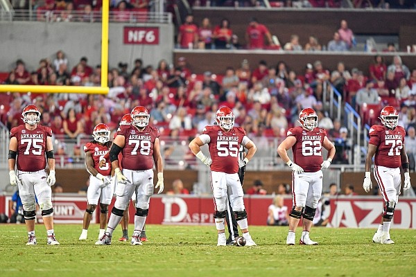 Razorbacks looking into shaking up O-line | Whole Hog Sports