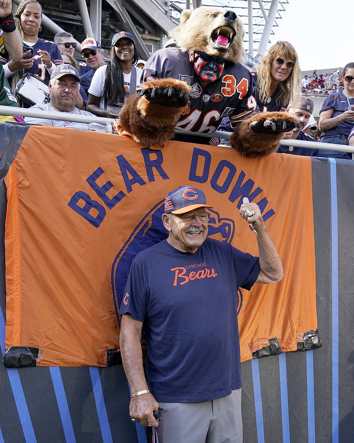 Dick Butkus, Bears fearsome Hall of Fame linebacker, dies at 80 ...