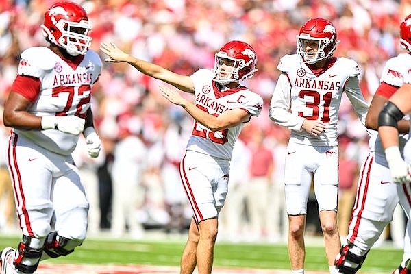 Razorback football notebook: Rocket grounded again, | Whole Hog Sports