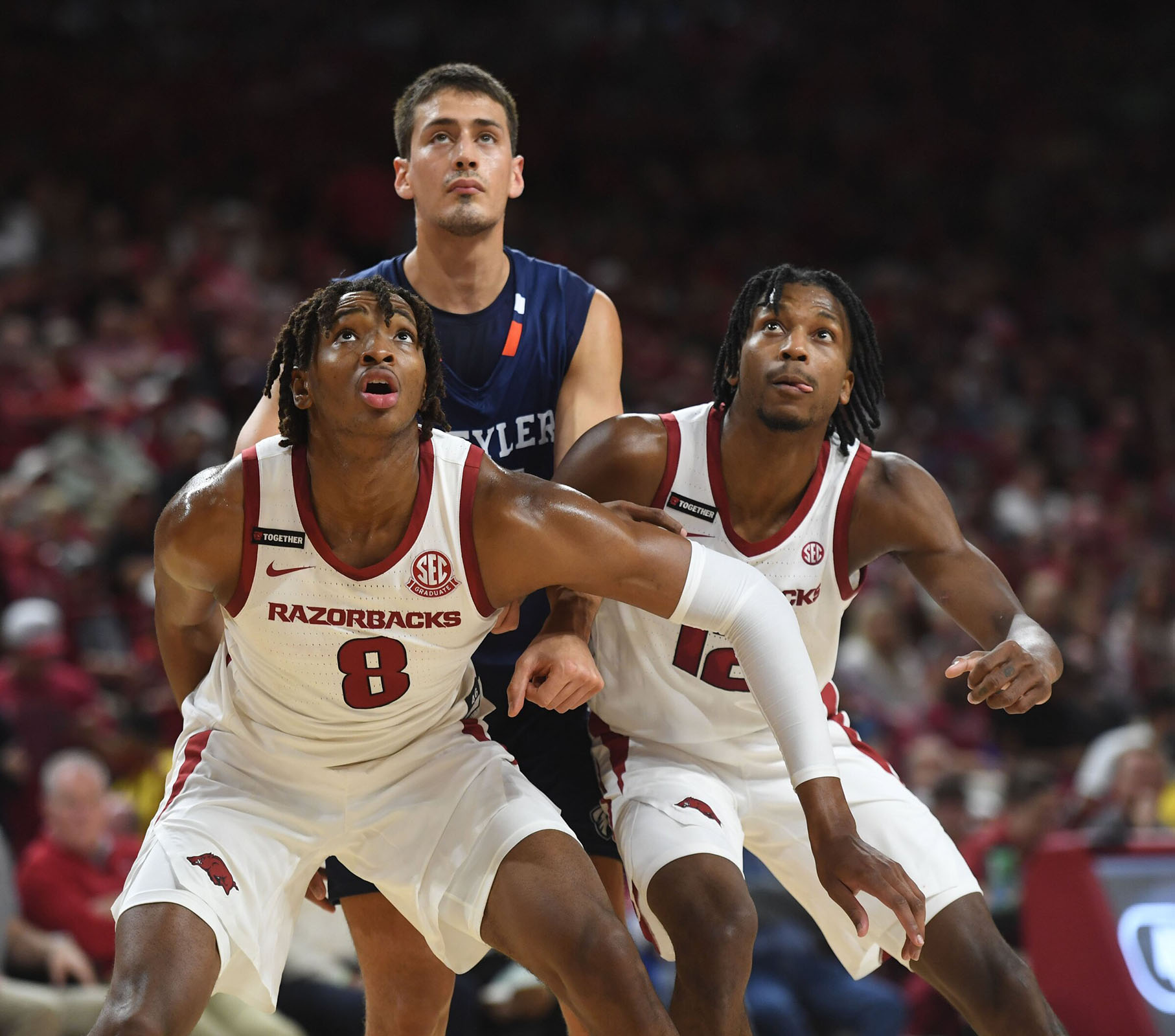 Ellis, Razorbacks take care of business in exhibition win | Northwest ...