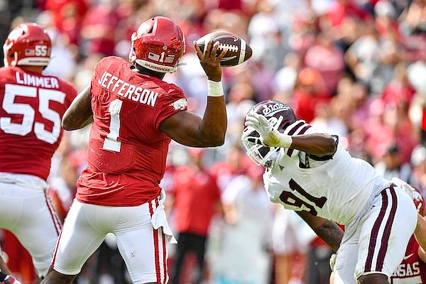 How SEC offenses, defenses compare in efficiency: Week 9 | Whole Hog Sports
