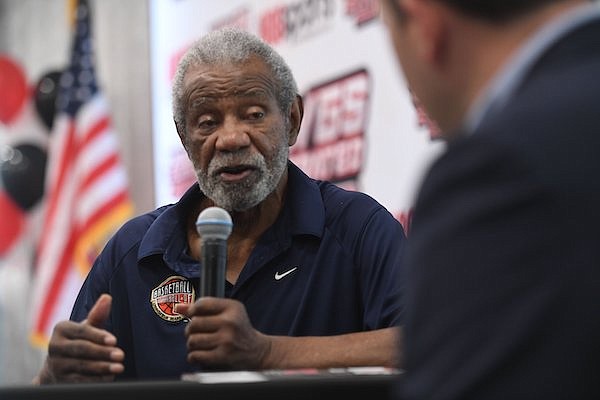 Nolan a big fan of Muss | Whole Hog Sports