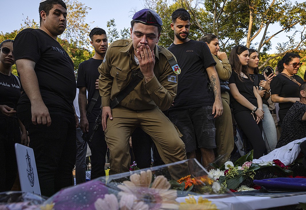 Israelis reject pause; troops circle Gaza City | Northwest Arkansas ...