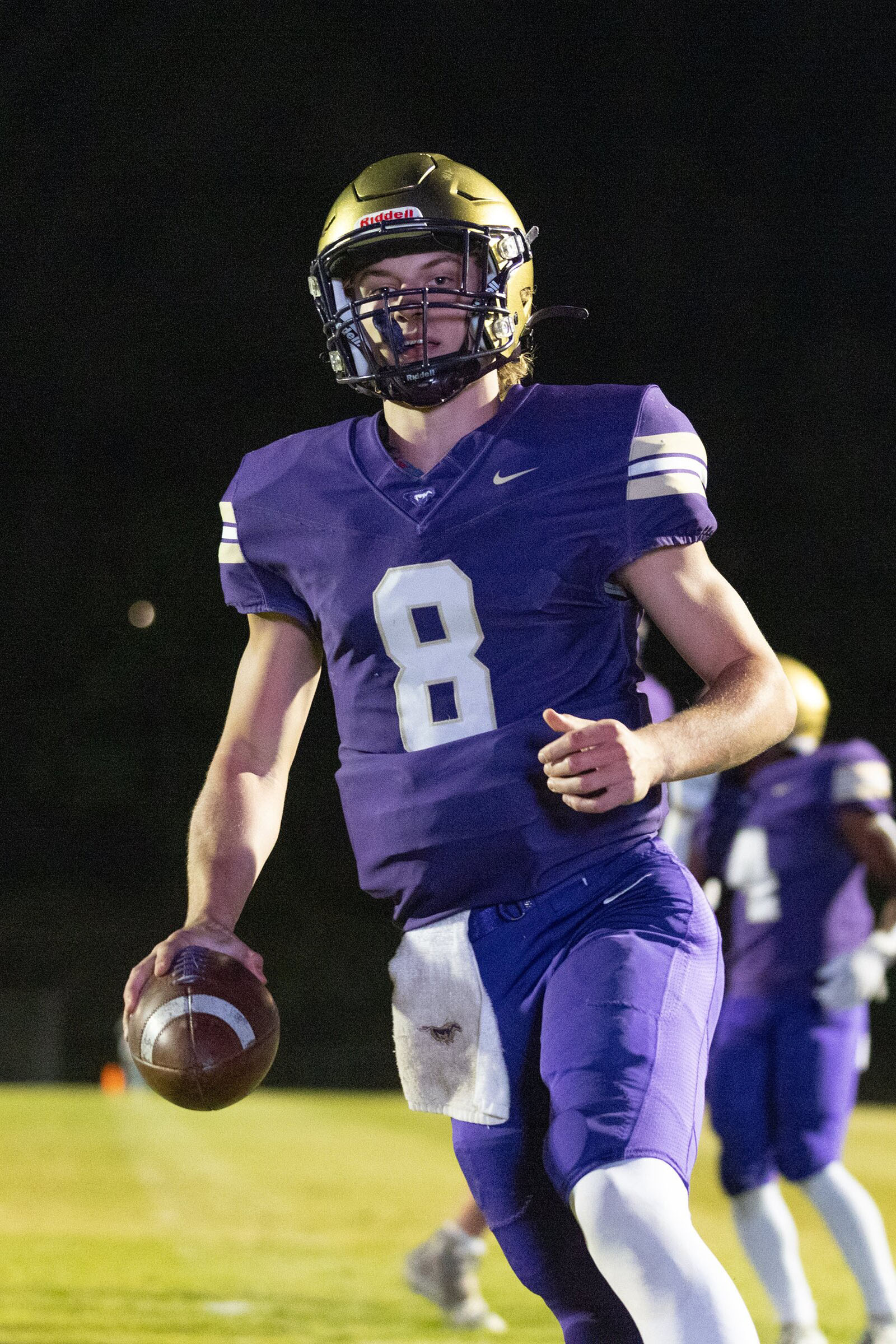 PREP FOOTBALL: Defense helps Mustangs claim share of 4A-4 title | The ...