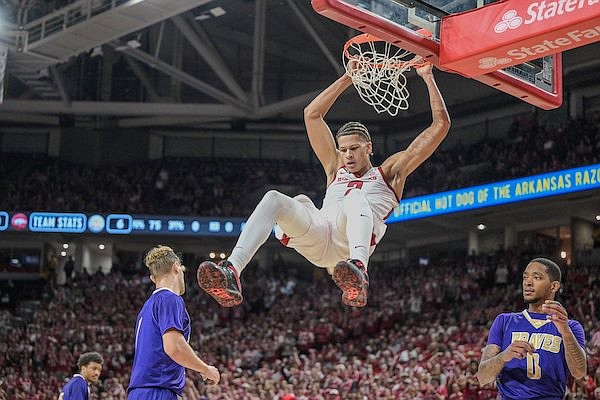 Razorback basketball report: '100% healthy' Brazile's quick dunk set ...