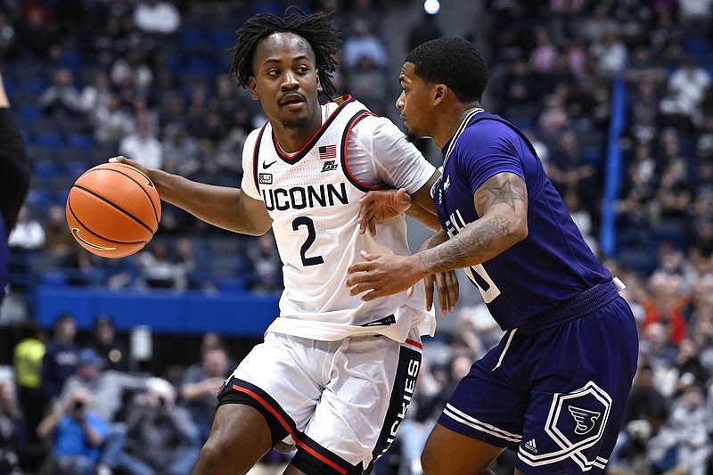 Newton keys No. 6 UConn’s rout | The Arkansas Democrat-Gazette ...