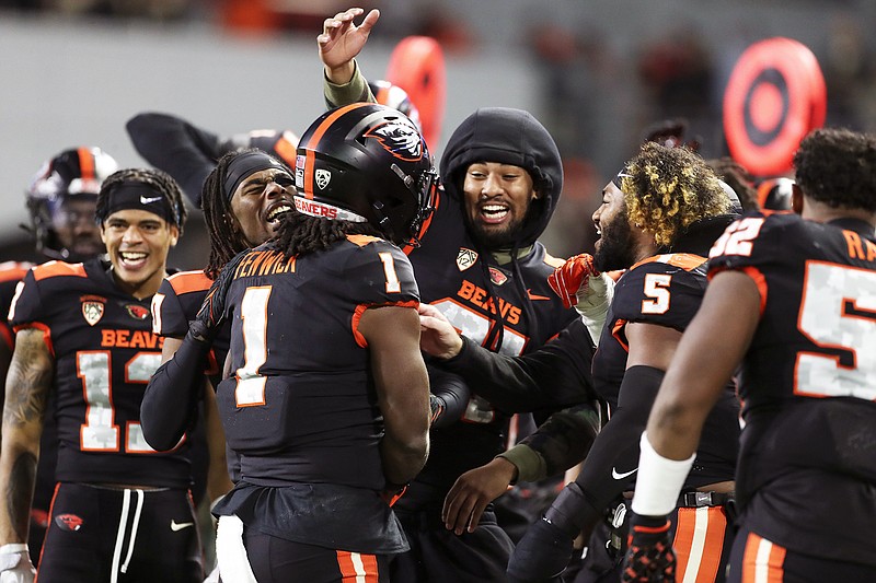 Oregon State, Washington State trying to keep Pac-12 viable | Jefferson ...