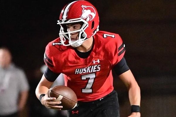 Offered Alabama QB has strong Arkansas ties | Whole Hog Sports