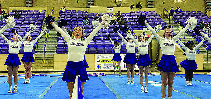 El Dorado cheerleaders strive for another state title | El Dorado News