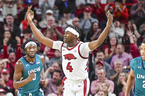 'It was his best game': Devo does it all to close '23 | Whole Hog Sports