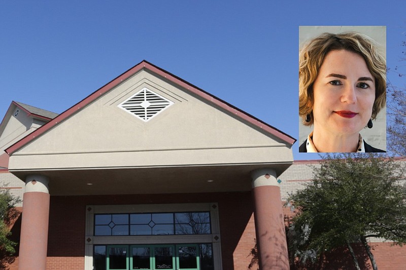 Arts & Science Center for Southeast Arkansas' executive director Rachel ...