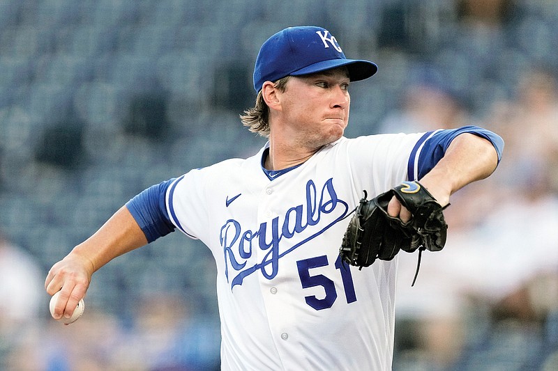 Royals avoid arbitration with four pitchers, including Singer | Fulton Sun