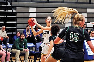 Helias girls return to MBCA state basketball rankings | Jefferson City ...