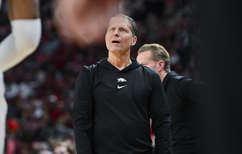 Eric Musselman switches up approach vs. S.C. | Northwest Arkansas ...