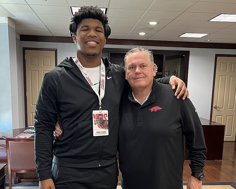 Arkansas’ family atmosphere mentioned by 3 sophomore visitors ...