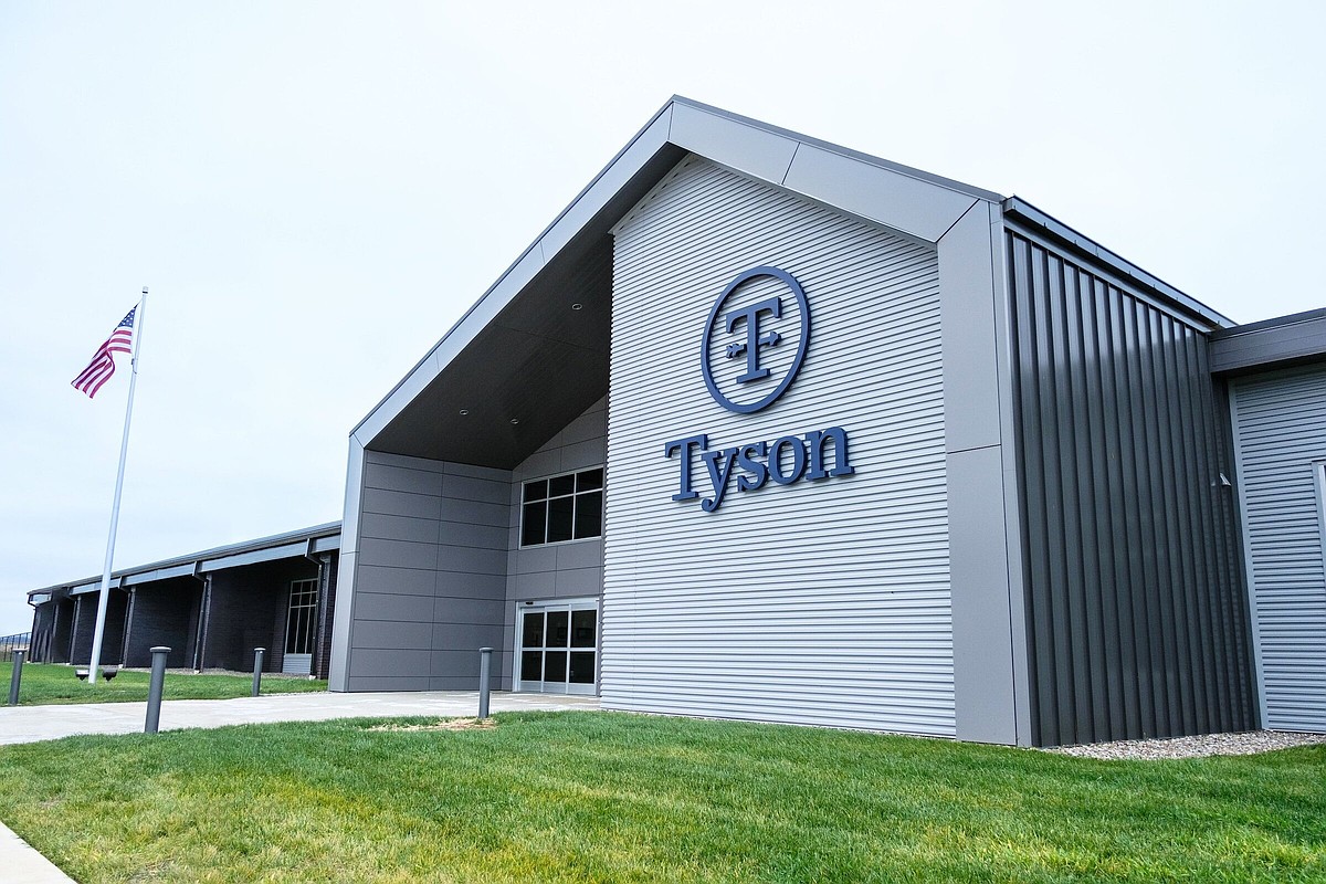 Tyson opens $355 million bacon production plant in Kentucky | The ...