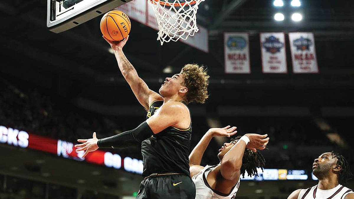 Mack scores 21 off bench as South Carolina holds off Missouri | Fulton Sun