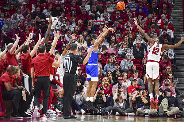 'We’re not guarding the 3': Perimeter defense woes continue for ...