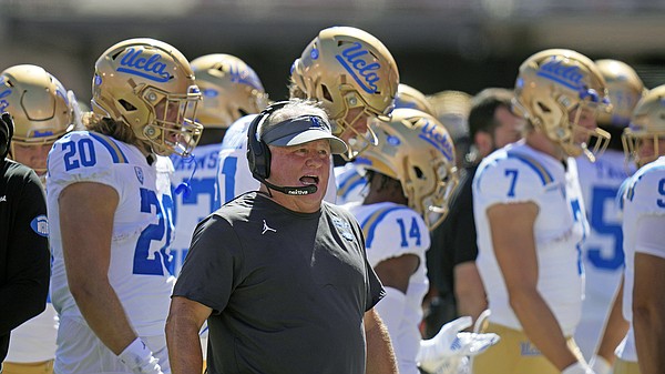 Kelly leaves being head coach at UCLA to be OC at Ohio State ...