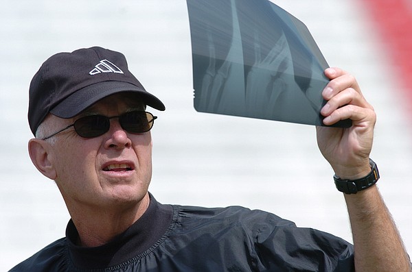 Remembering Dean Weber, whose influence on Arkansas sports spread far ...