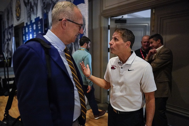 Arkansas basketball team received no scheduling favors | Whole Hog Sports