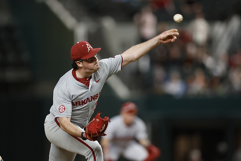 Arkansas pitcher Colin Fisher named SEC co-freshman of the week | Whole ...