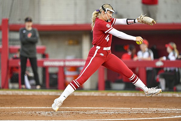 Arkansas softball run-rules UT-Arlington to cap successful weekend ...