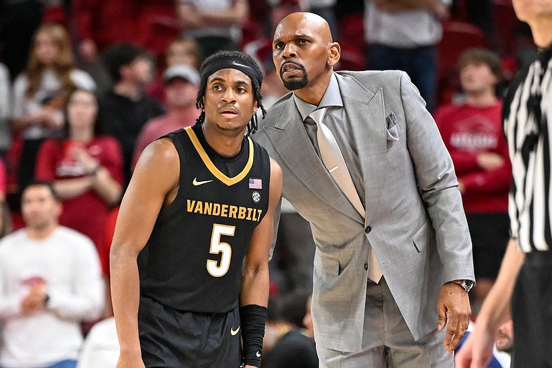 Wally Hall | Whole Hog Sports